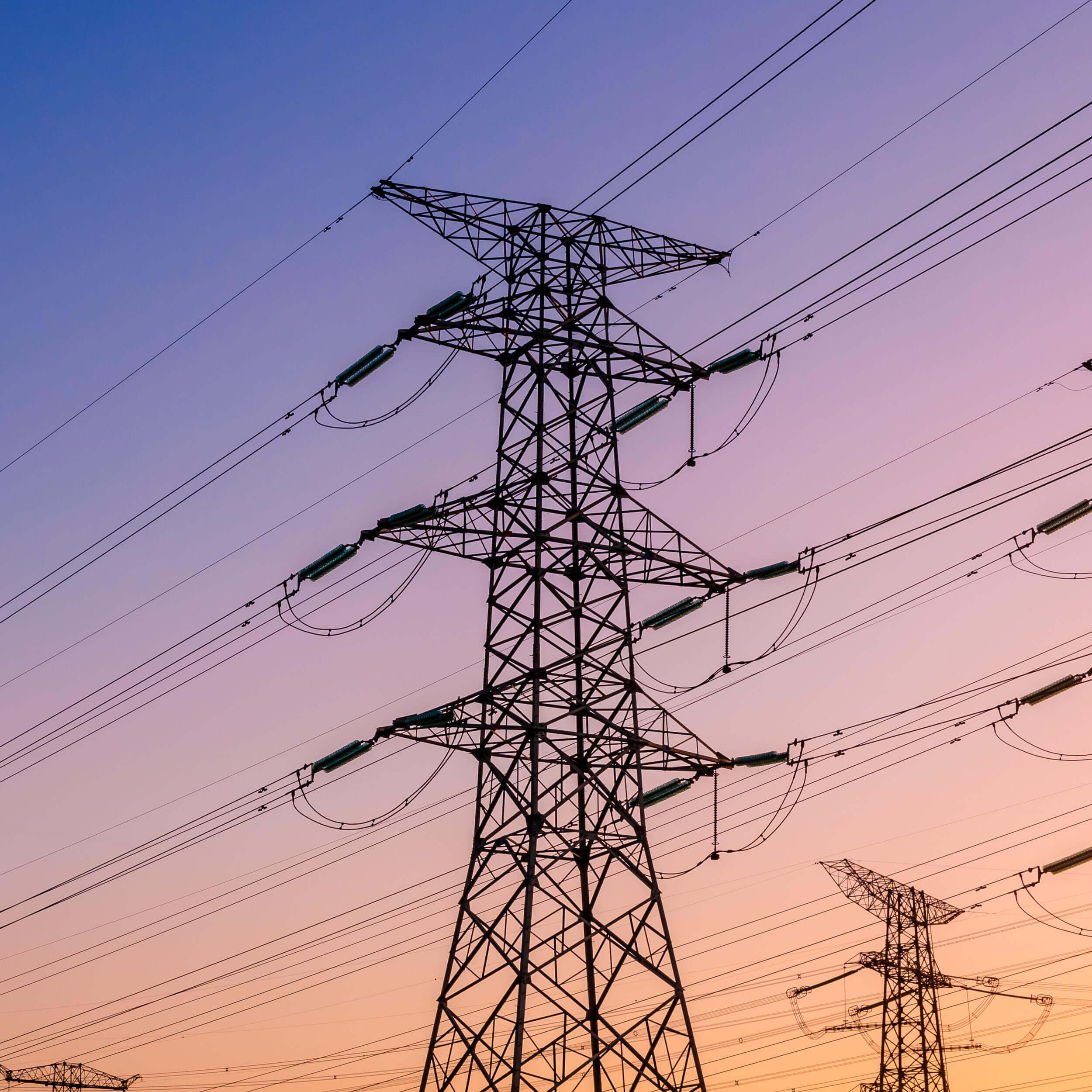 Understanding the Grid: A Comprehensive Guide - Blue Raven Solar Understanding the Grid: A Comprehensive Guide - Blue Raven Solar